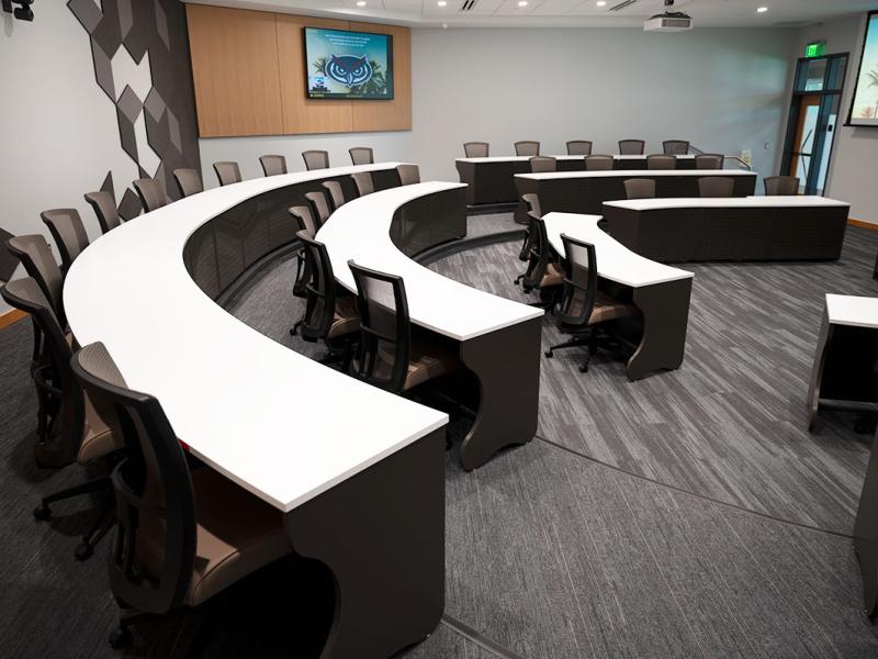 Curved Computer Desks | Nova Solutions